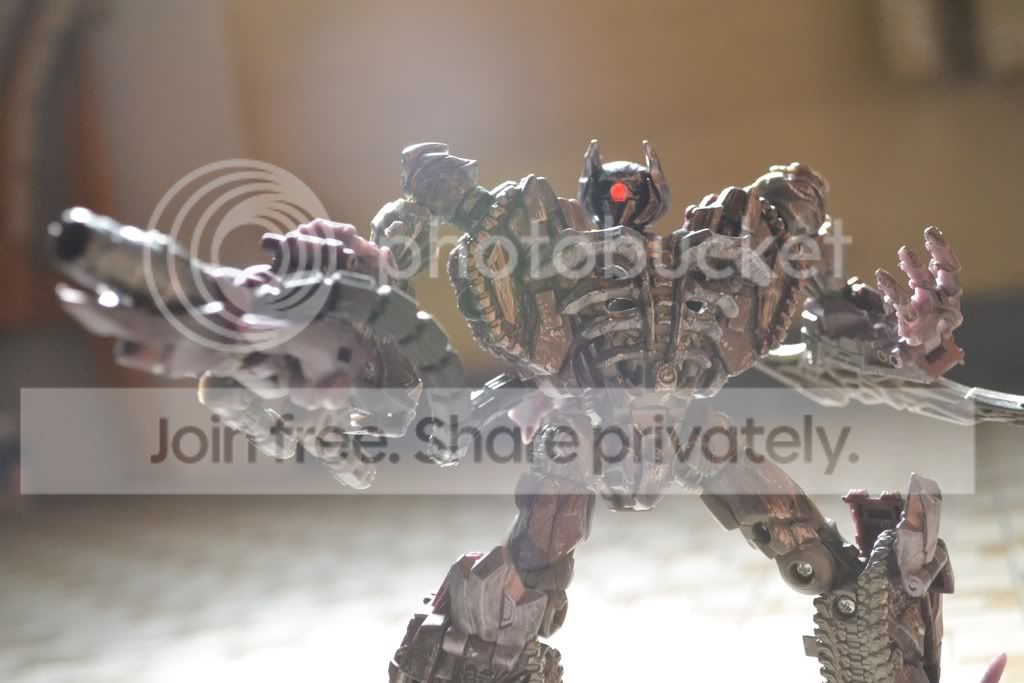 DOTM Shockwave Photo shots | Gunformers