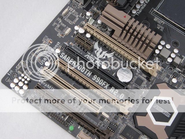 [REVIEW] ASUS SABERTOOTH 990FX R2.0 MOTHERBOARD